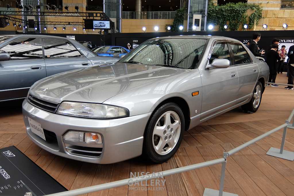 日産 「SKYLINE TIMELINE」に8代目～9代目スカイラインを展示 | 日産ギャラリーフォトギャラリー