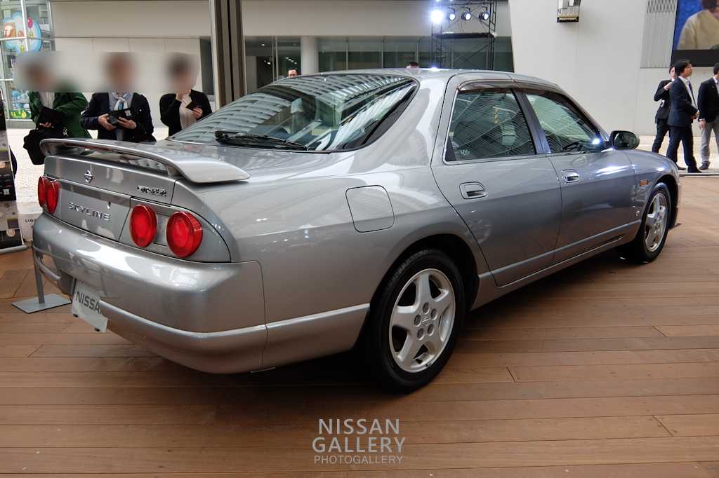 日産 「SKYLINE TIMELINE」に8代目～9代目スカイラインを展示 | 日産ギャラリーフォトギャラリー